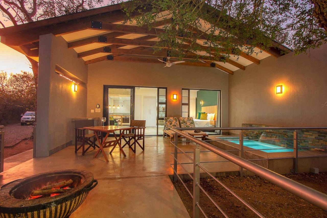 KRUGER'S KEEP - LUXURY COUPLES HAVEN ≡ Marloth Park, África do Sul ≡ ... KRUGER'S KEEP - LUXURY COUPLES HAVEN ≡ Marloth Park, África do Sul ≡ ...
